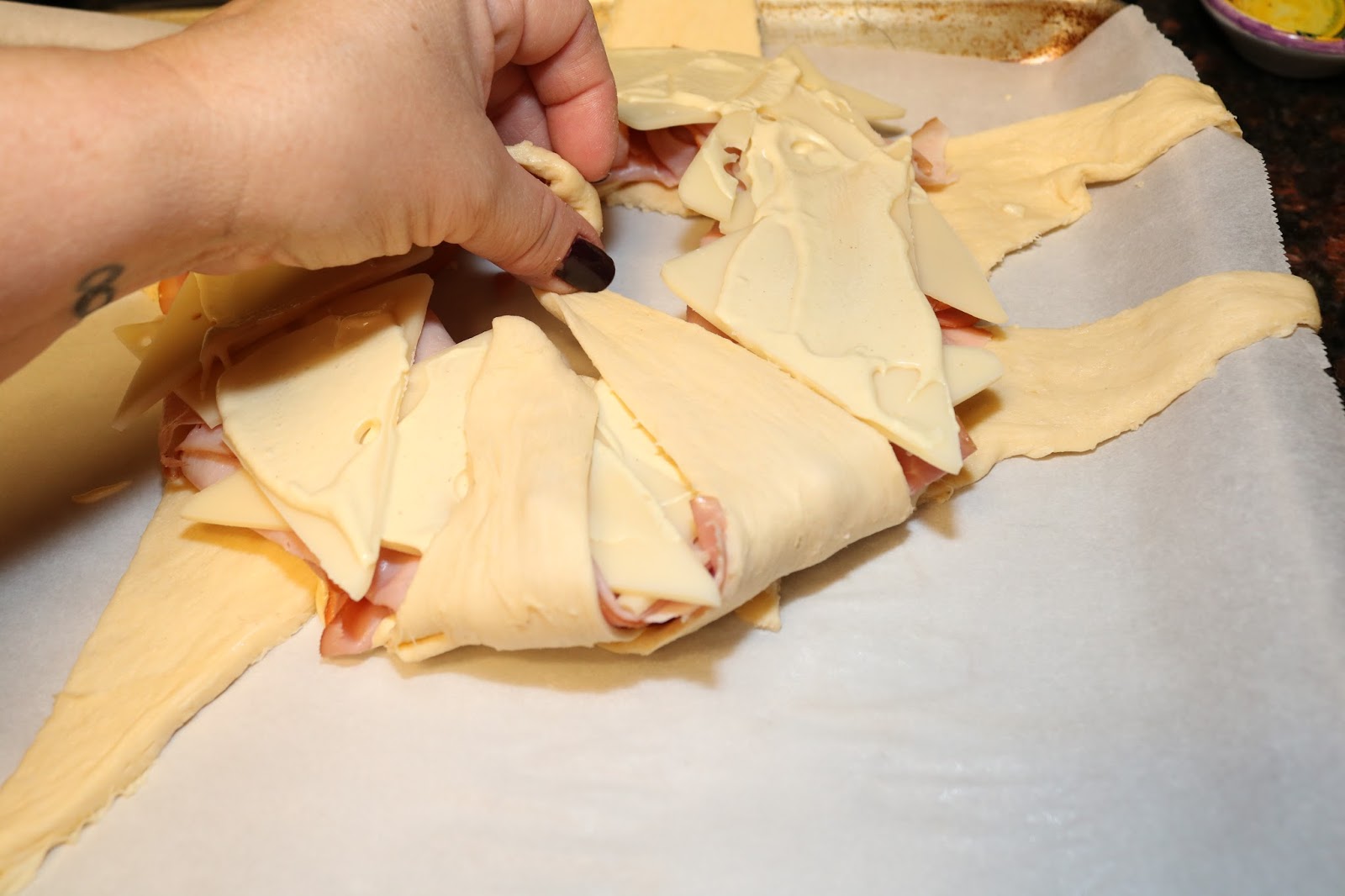 Michelle's Tasty Creations: Ham & Swiss Ring
