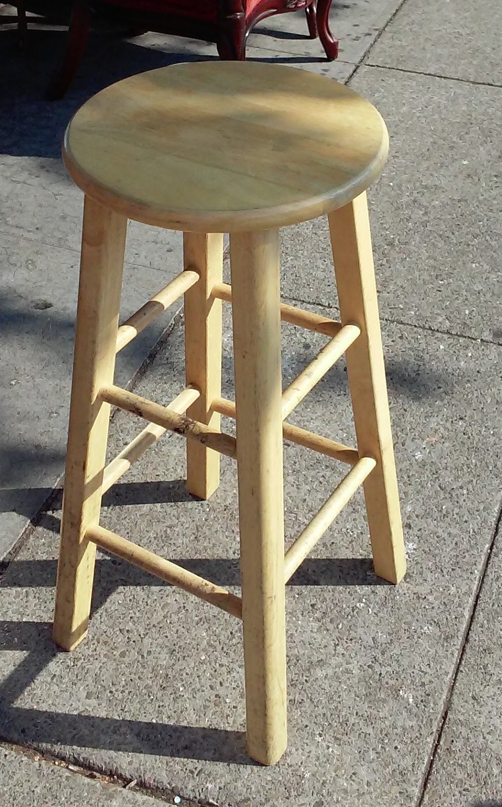 UHURU FURNITURE & COLLECTIBLES: SOLD #4282 29" Single Stool - $15