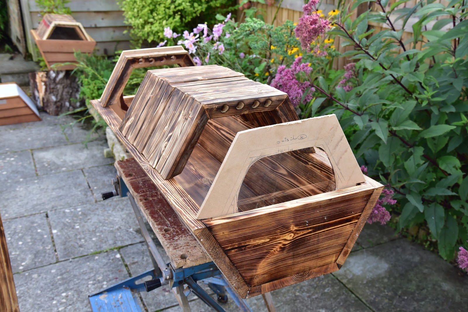 Head for the Hills: How to make a Barn style beehive