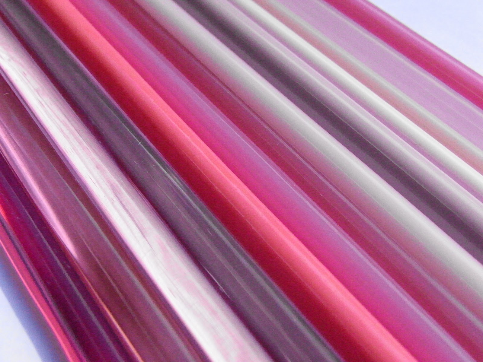 Jenni's beads: Pantone color of the Year