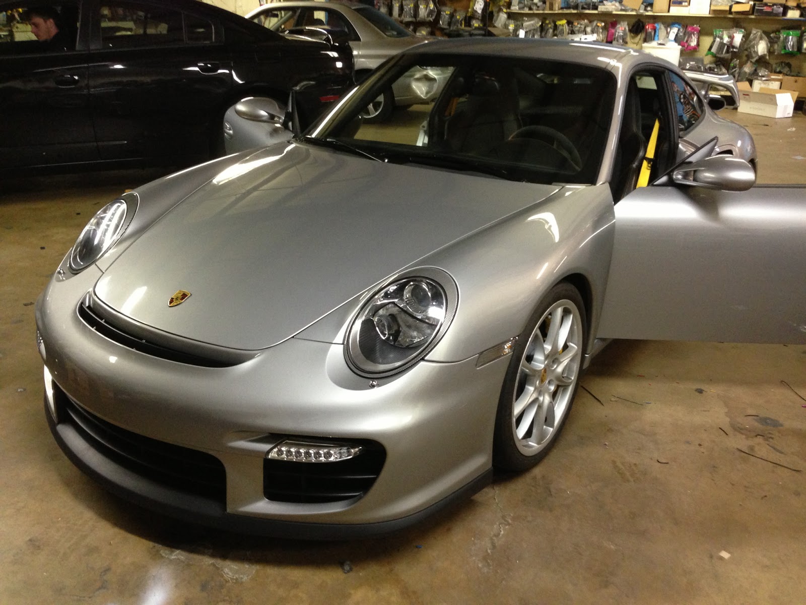 Hurleys Auto Audio: Porsche 997 911 GT2 for iPod interface