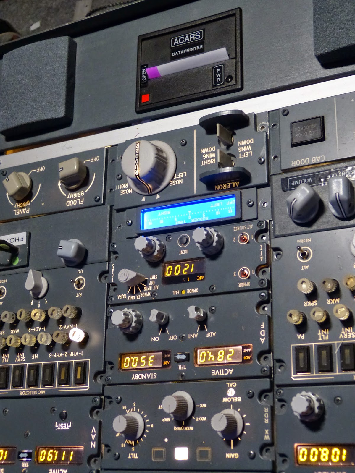 B737-800NG Homecockpit / 1:1 Scale > P3D v3.3: ACARS Thermal Printer WH-E19