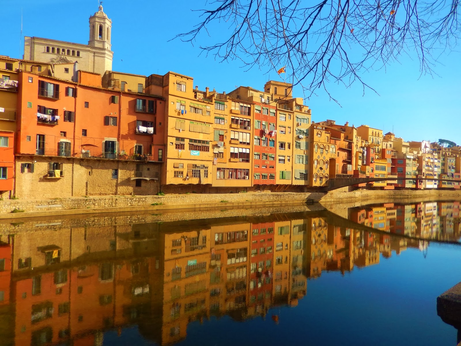 Barcelona, Spain: Excursion to Girona & Figueres, Spain