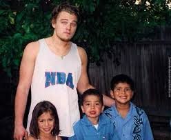 Leo Dicaprio : Leonardo Dicaprio and his family