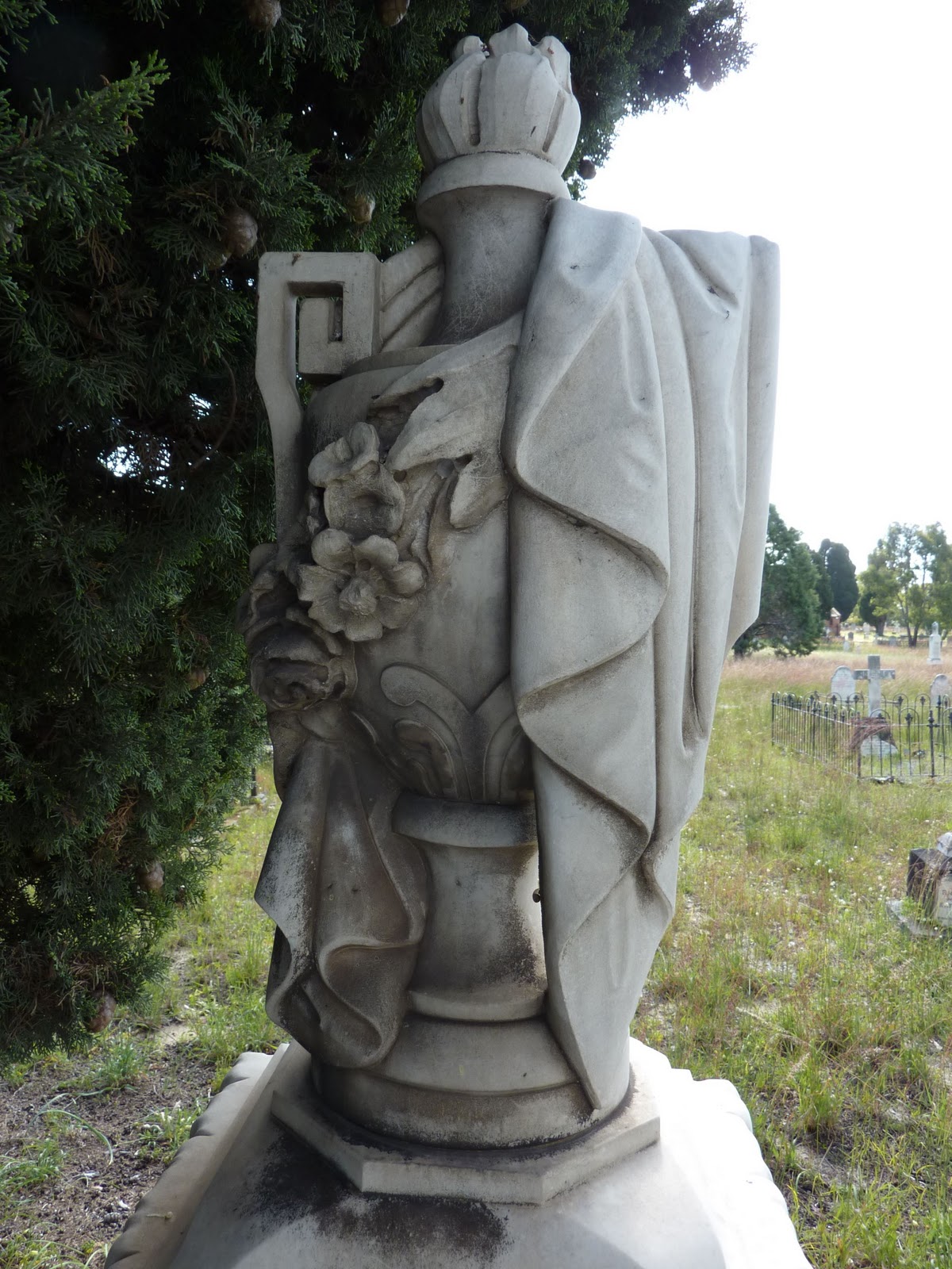 Cemetery Curiosities: Perth Cemeteries - revisited and new