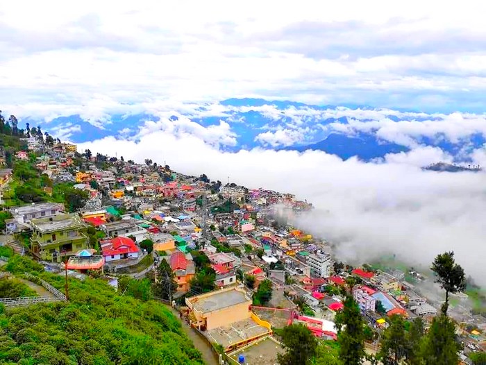 Pauri Garhwal- District of Uttarakhand state in India