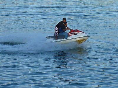 Amazing Goa: Jet Skiing in Goa