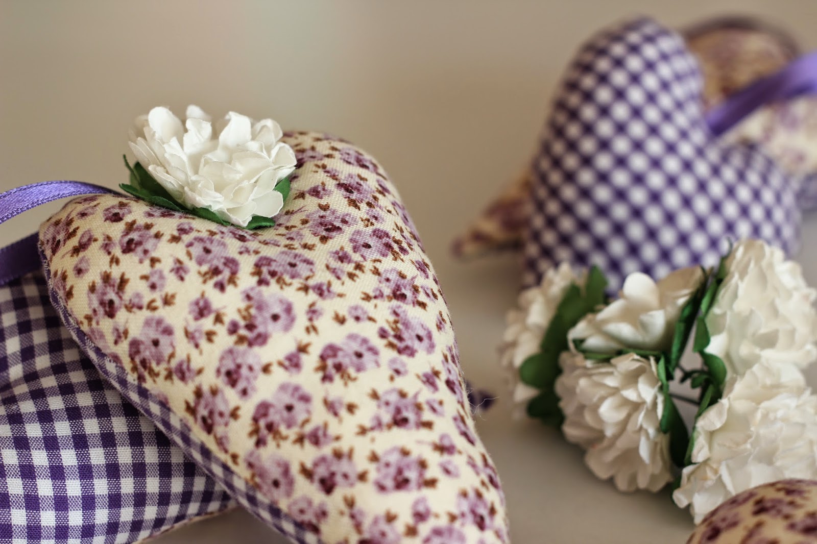 MI HOGAR DE PATCHWORK: CORAZONES DE TELA