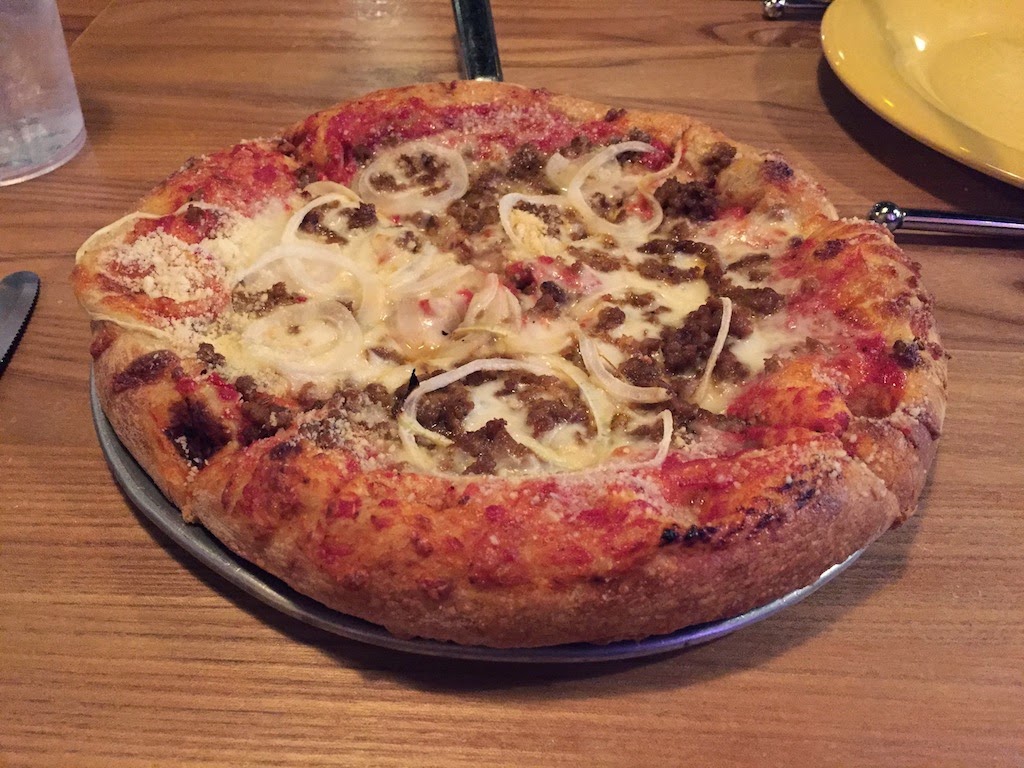 Mellow Mushroom Food Review - DC Outlook