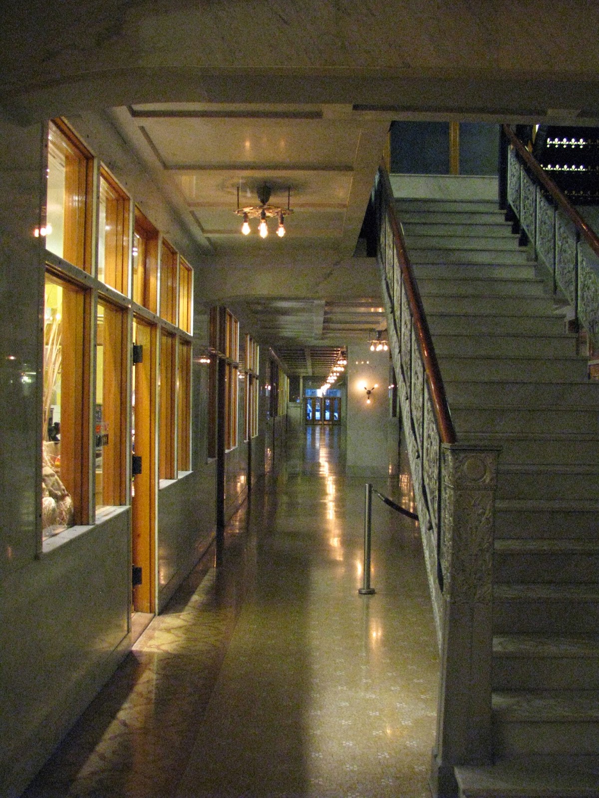 Famous Loop Architecture USA | One Travel