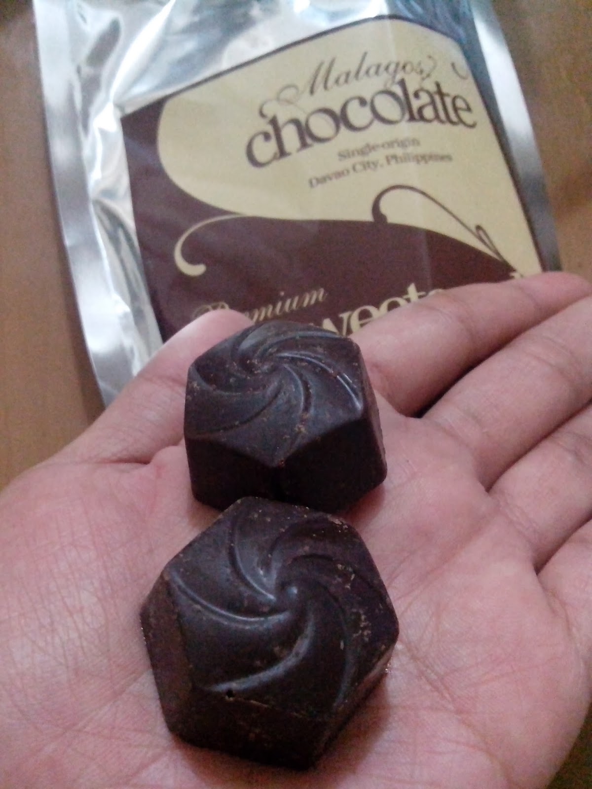 a piece of jewel: Review: Malagos Chocolate