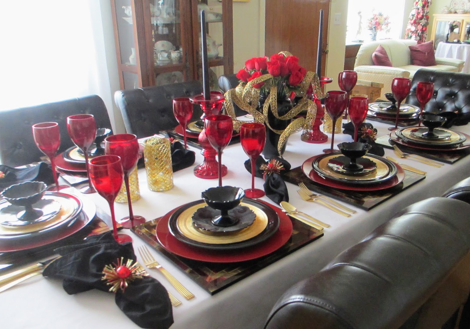 The Welcomed Guest: Red and Gold Tablescape