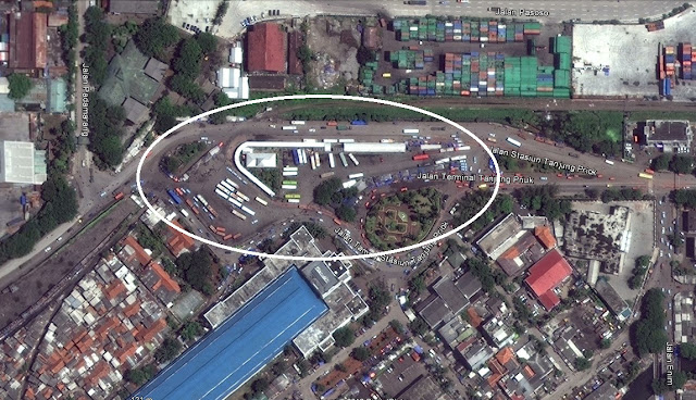 INFO JAKARTA: TERMINAL BIS DAN ANGKUTAN KOTA TANJUNG PRIOK, JAKARTA