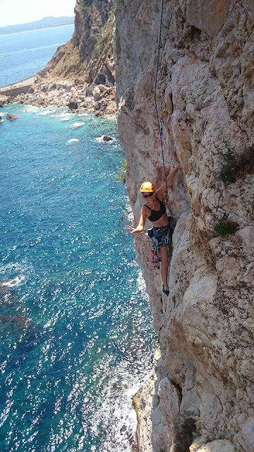 CELIAVERN ( ESCALADA I VIDA...): ESCALADA A LA COSTA BRAVA ( ESTARTIT- CAP DE LA BARRA)- Wyatts ...