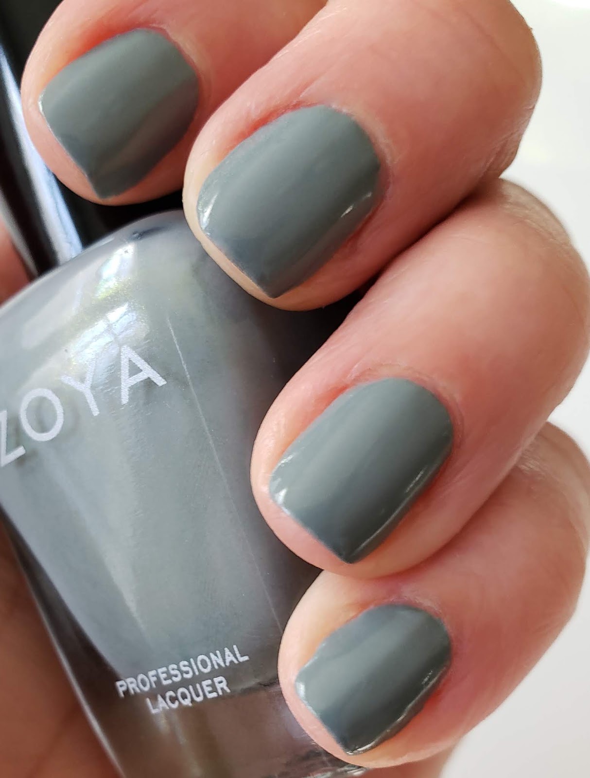 Spring Nail Colors 2019: Zoya Innocence Collection, Swatches and Review