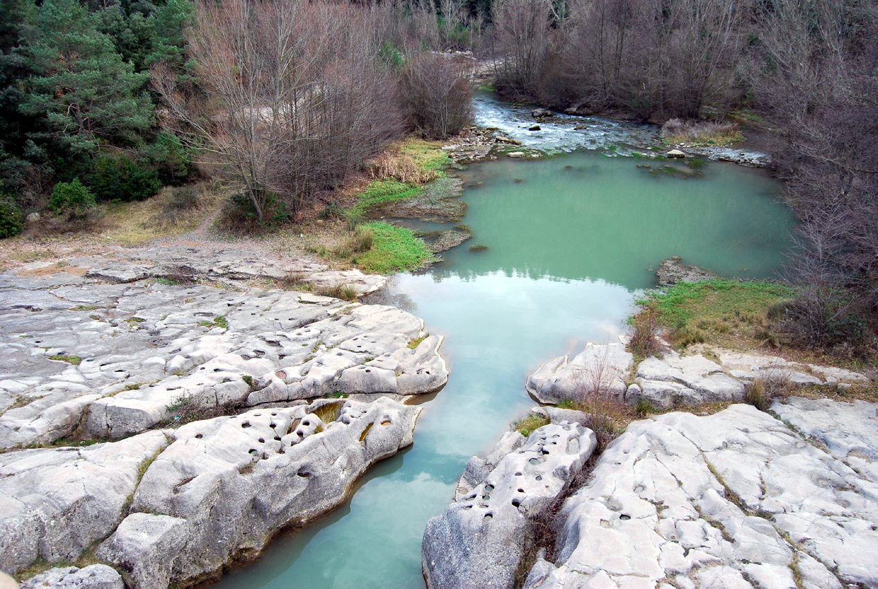 Fotos de España: PUENTE MEDIEVAL DE PEDRET, BERGA