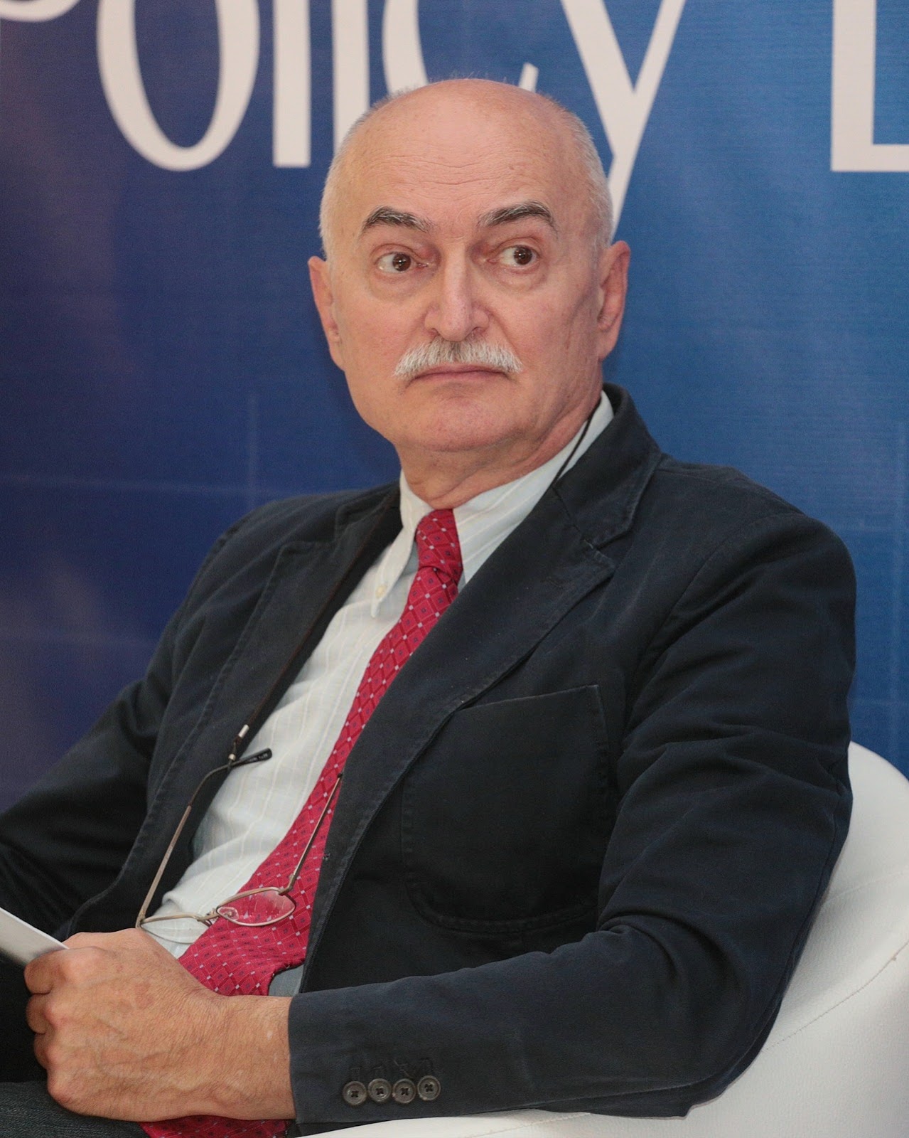 Novinarstvo!!!: Dr. Slaven Letica: Država BiH se slabo vidi iz ...