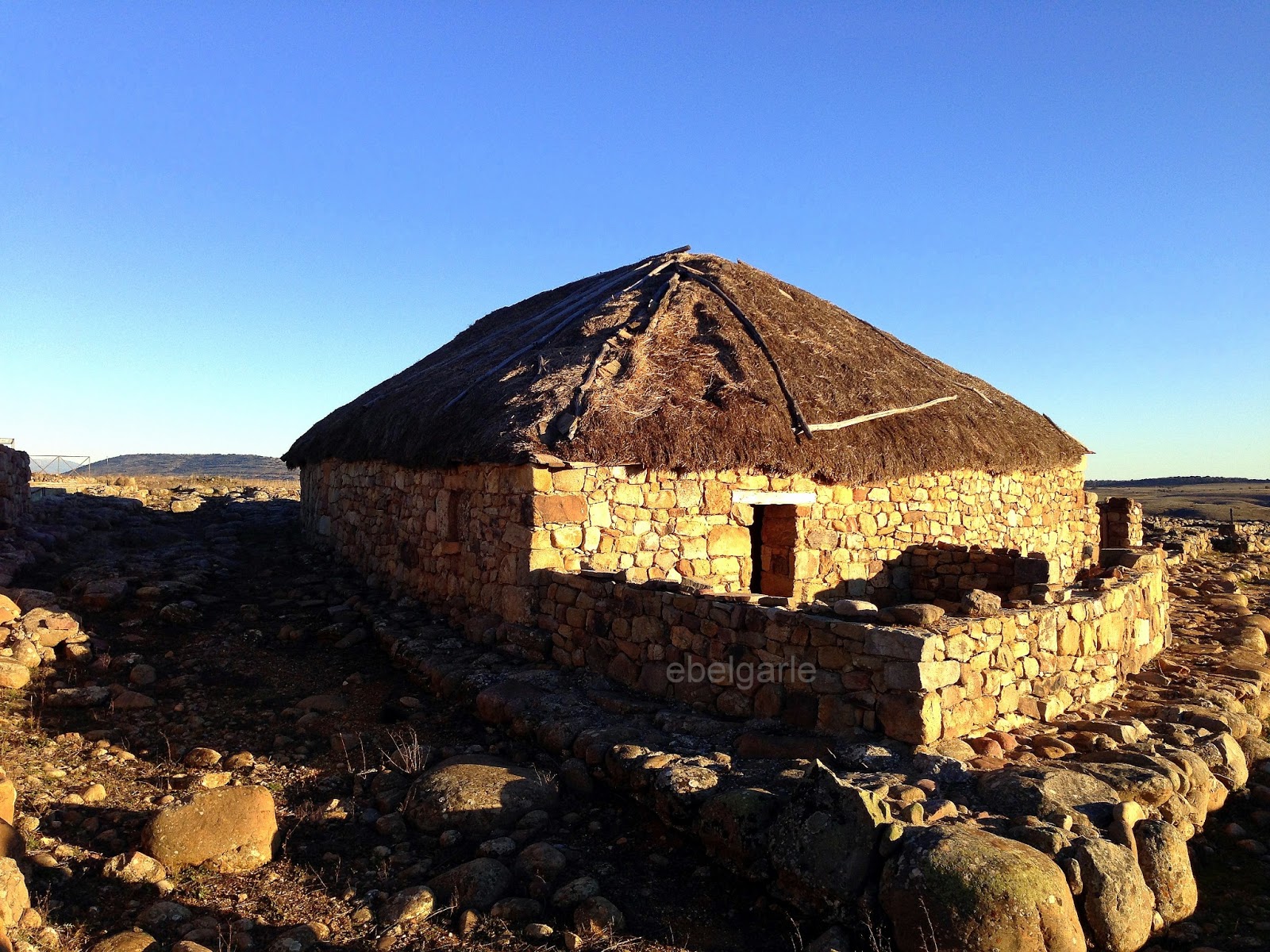 EBELGARLE: Numancia, destino de héroes invictos