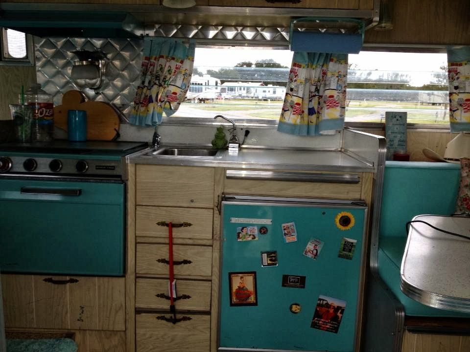 Sparky the Siesta: Made it to the rally!