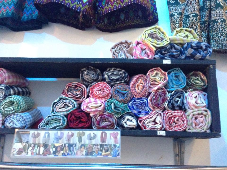 Battambang Traveller Shop: Krama-traditional Khmer scarf. An ideal gift ...