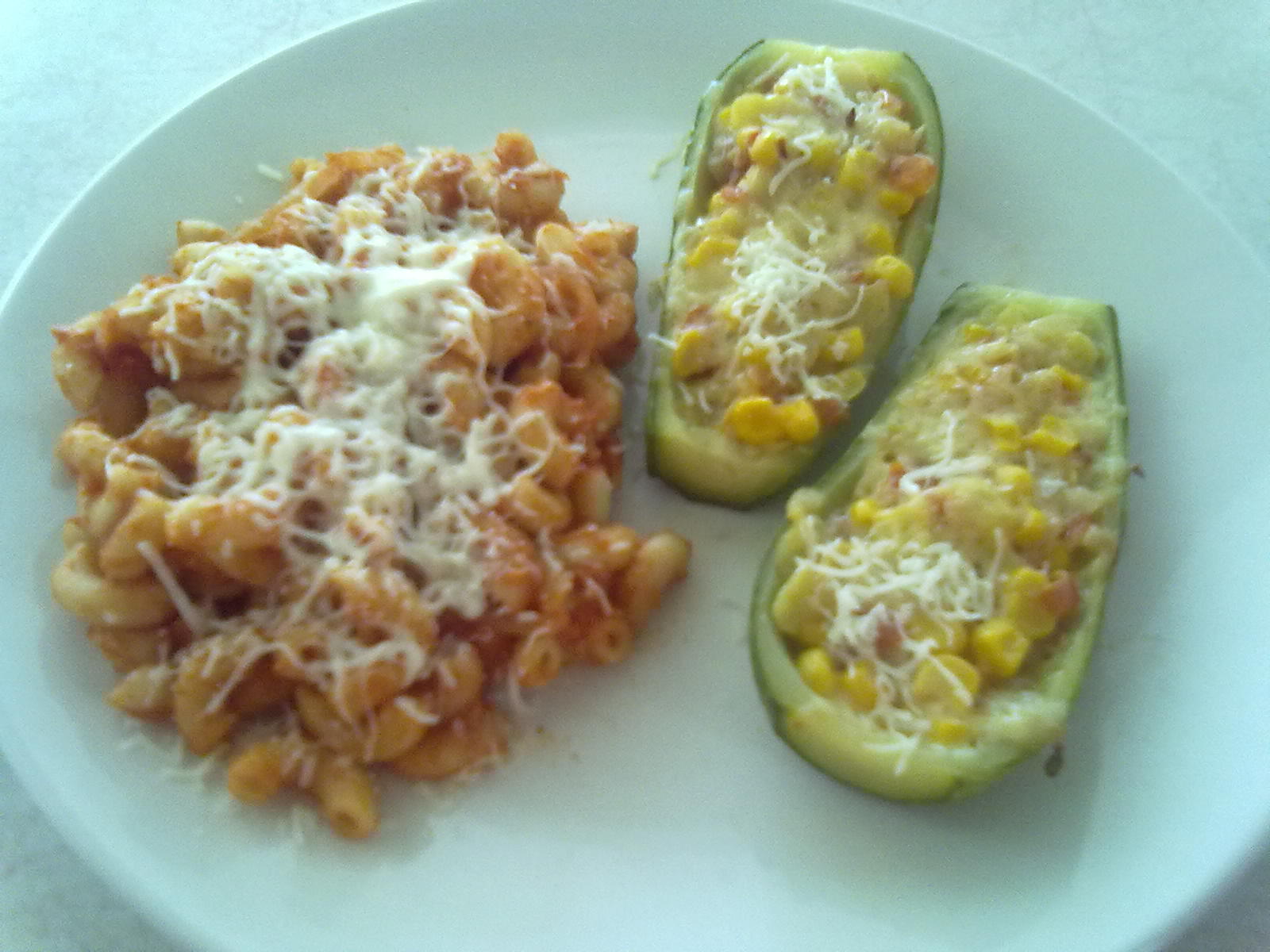 LAS RECETAS DE ANGIE: CALABACITAS RELLENAS DE QUESO Y ELOTE