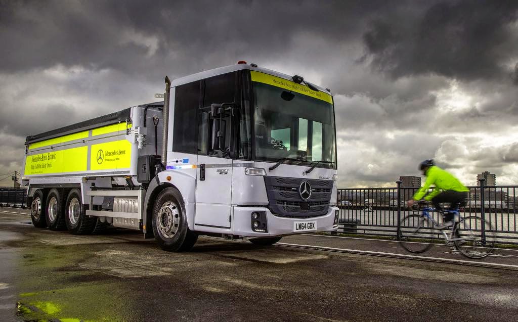 Commercial Truck Success Blog: Mercedes-Benz Econic in construction ...