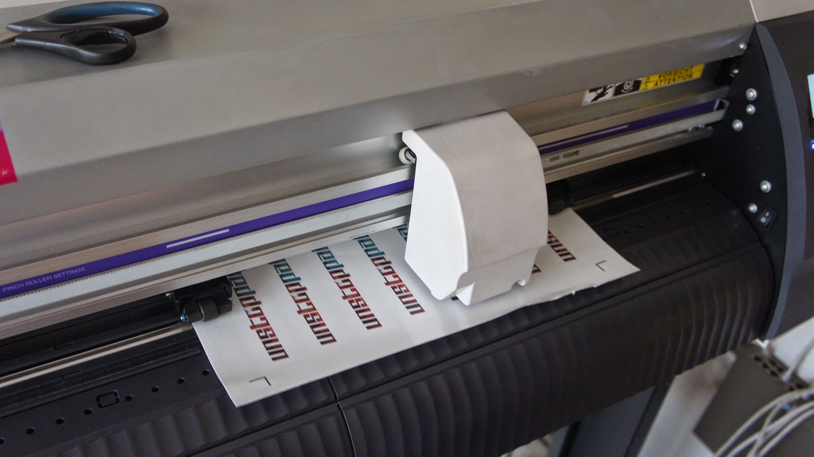 Mengintip Proses Produksi Sticker Doming Berkualitas DIGIPRINT (LeMuel ...