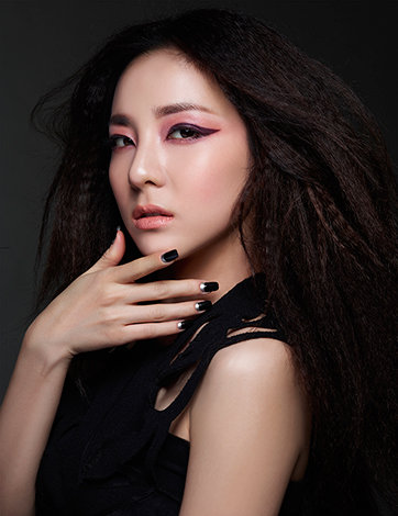 Daily2NE1♥: Dara shares her beauty and fashion secrets!
