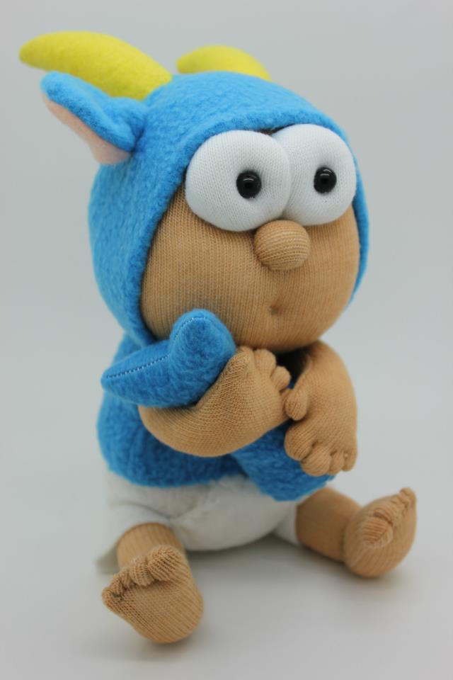 Brian & D' Wonderland Sock Plush: RICHARD SCARRY'S GOLD BUG IN PLUSH FORM