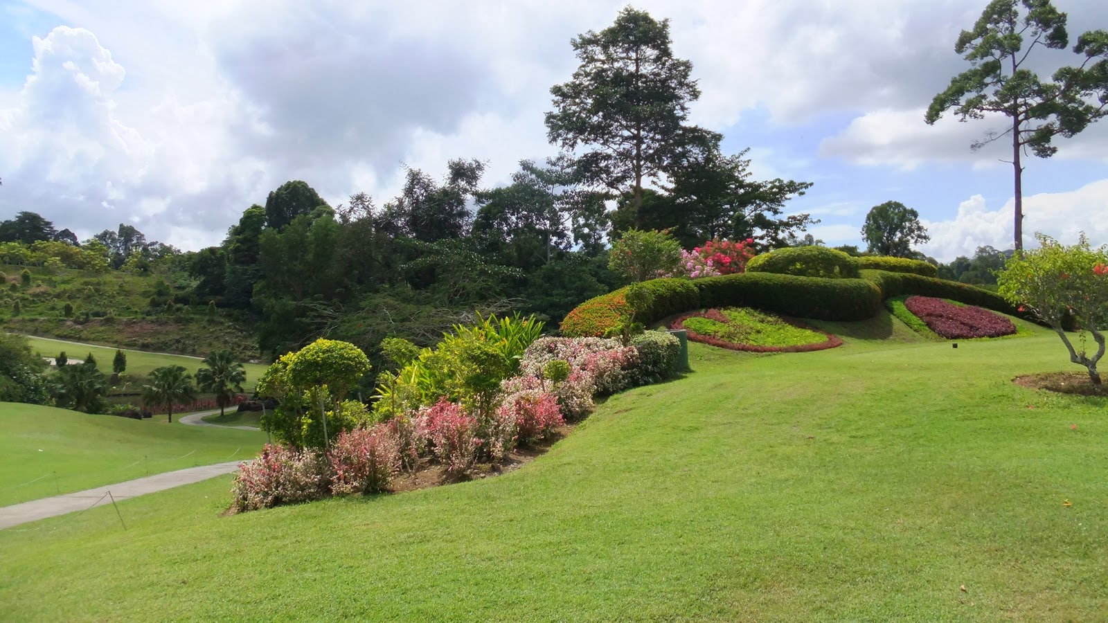 haPpY HaPpY: Tawau Golf Club Hot Spring