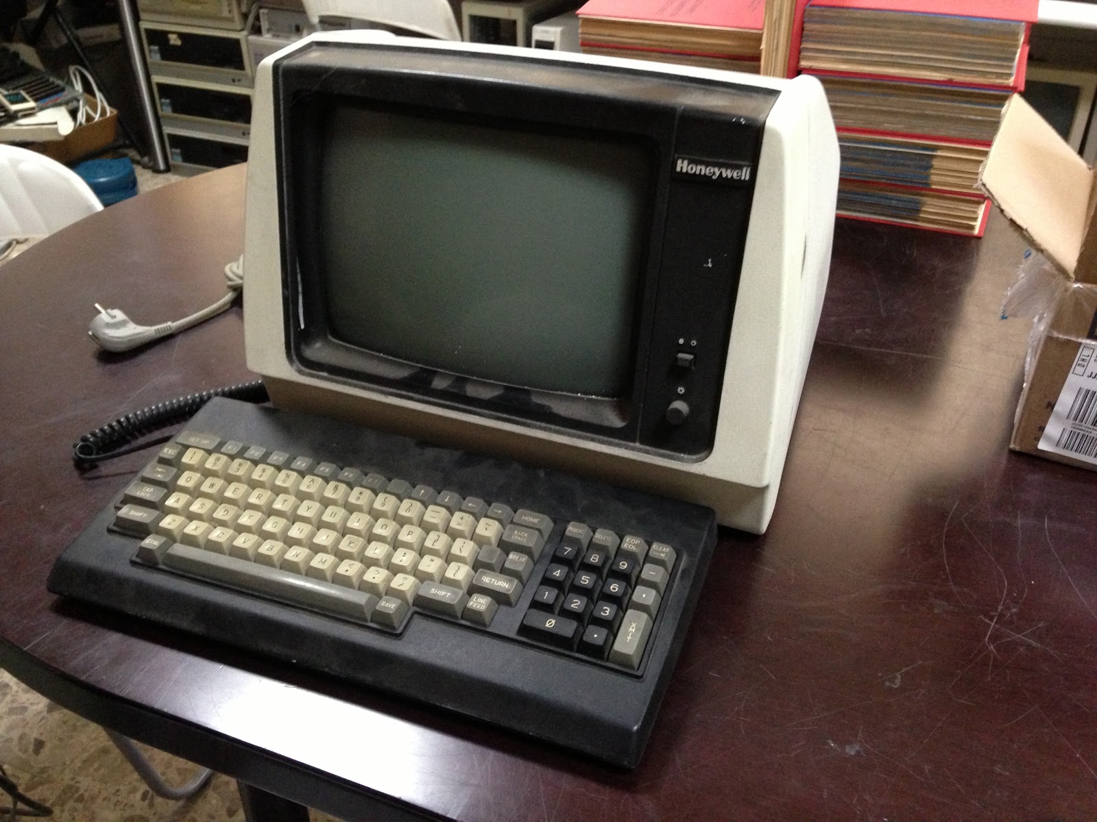 comPVter: Honeywell Uniplus - Unix Sistem V, e Paolo64 parte 4