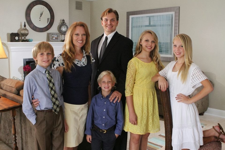 My Adventures and Tales: Under the Banner of Heaven Book Review