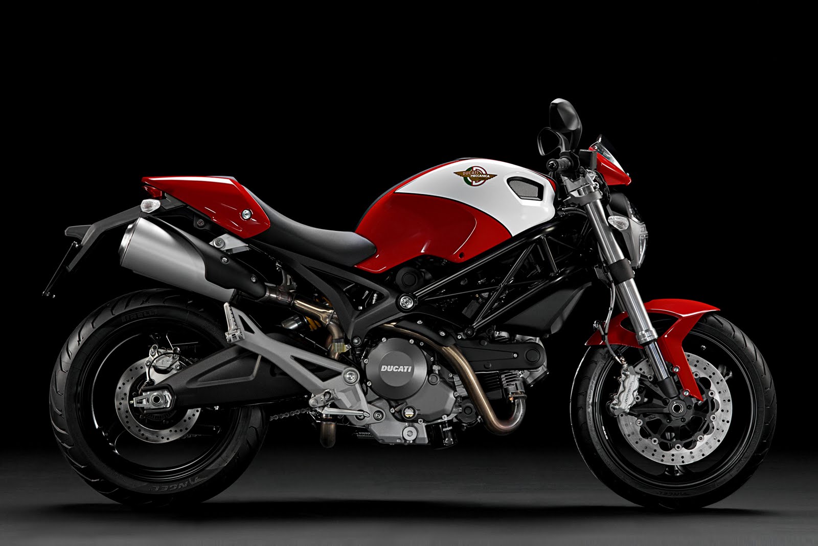 StockMotos: Ducati 696 Monster 2008-2011