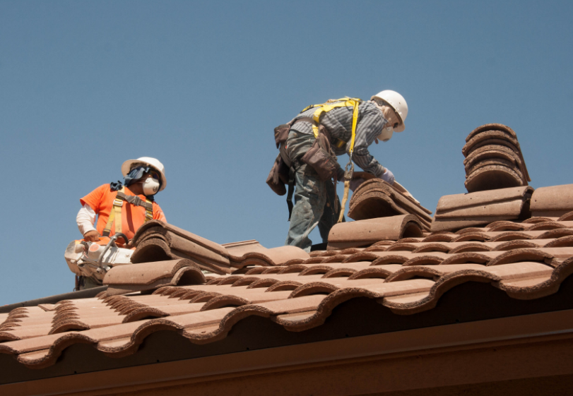 Mosaned Group – Roofing Solutions : Get your commercial roofing done by ...