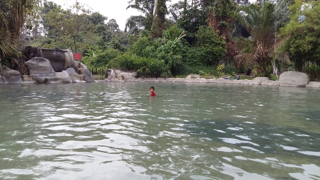 TRAVELOG: FELDA RESIDENCE HOT SPRINGS SUNGAI KLAH PERAK : Jom Mandi ...