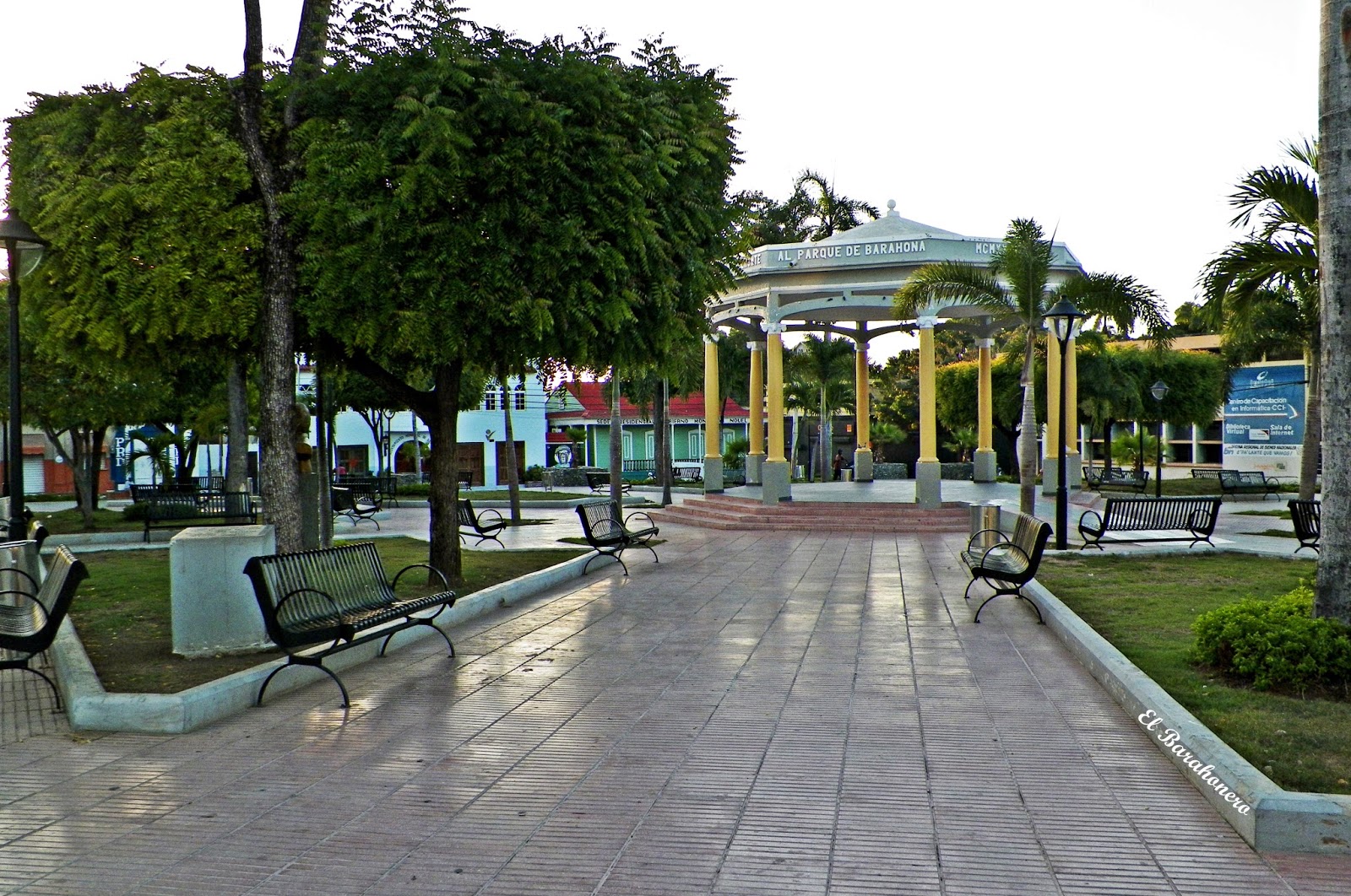 Preciosa foto del Parque Central, Barahona, República Dominicana|El ...