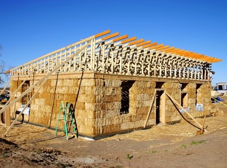 straw bales - recycled and ecological materials. - architecture ...