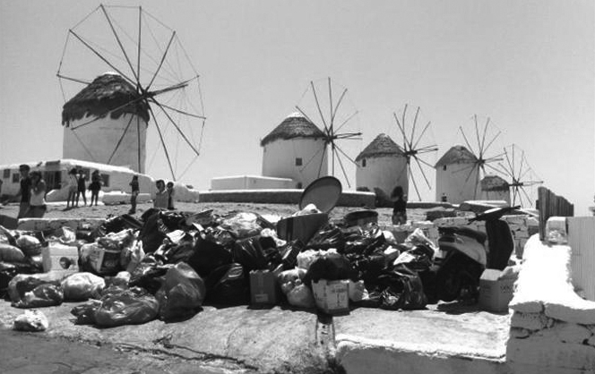 Σοσιαλιστική Προοπτική: Η ΣΚΟΤΕΙΝΗ ΟΨΗ ΤΗΣ ΤΟΥΡΙΣΤΙΚΗΣ ΒΙΟΜΗΧΑΝΙΑΣ