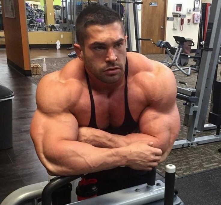 Worldwidebodybuilders: Rising muscle star Derek Lunsford