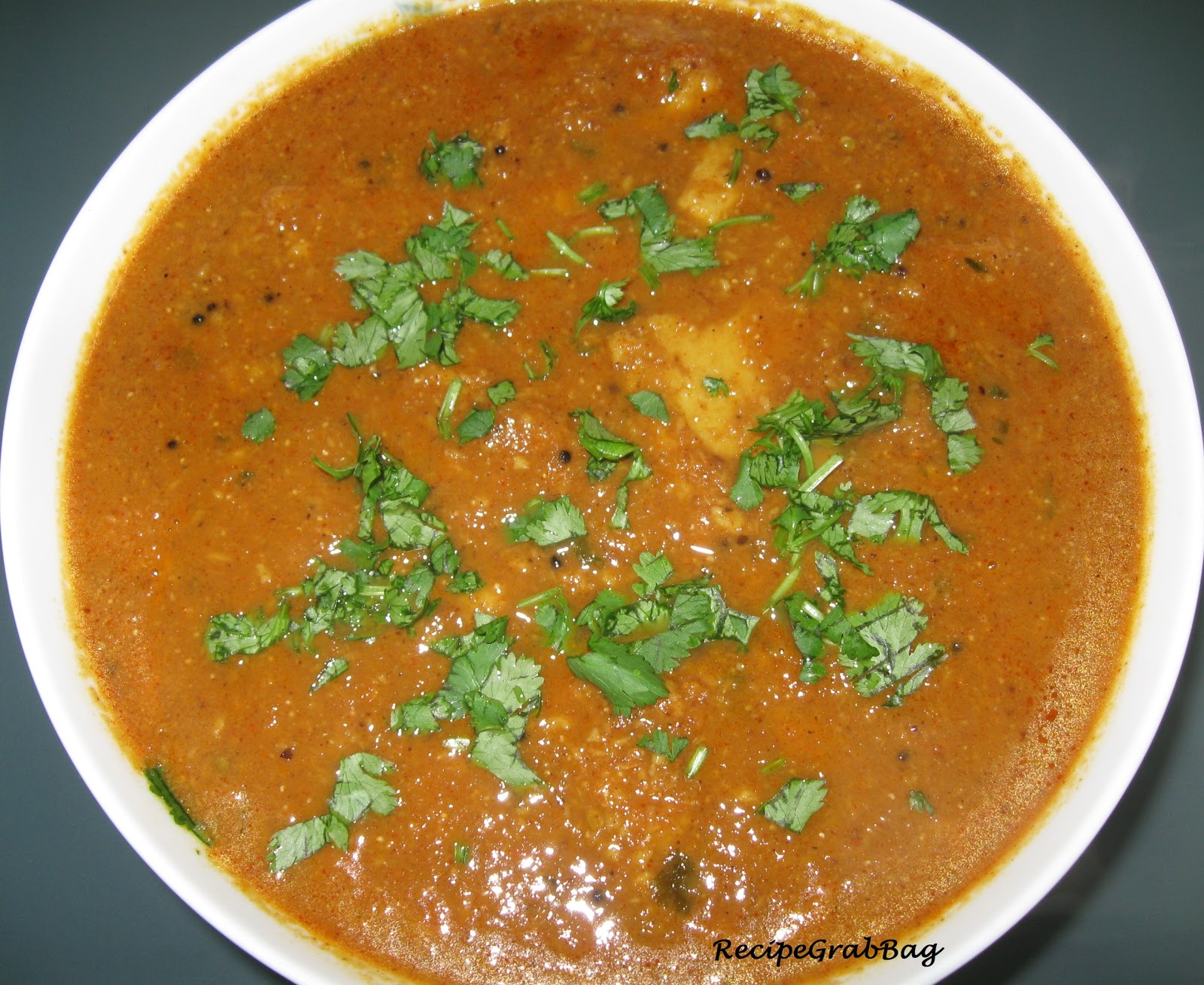 RecipeGrabBag: Patwadi or Patodi Rassa