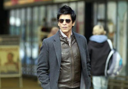Free Wallpapers: Shahrukh Khan Don 2 Wallpapers