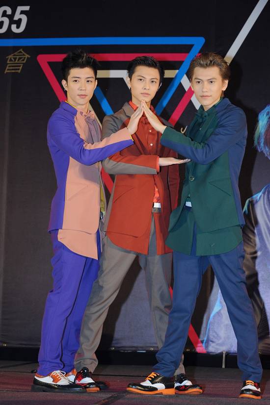 Love Pics Like Idols: [JPM] 365 (Pics)