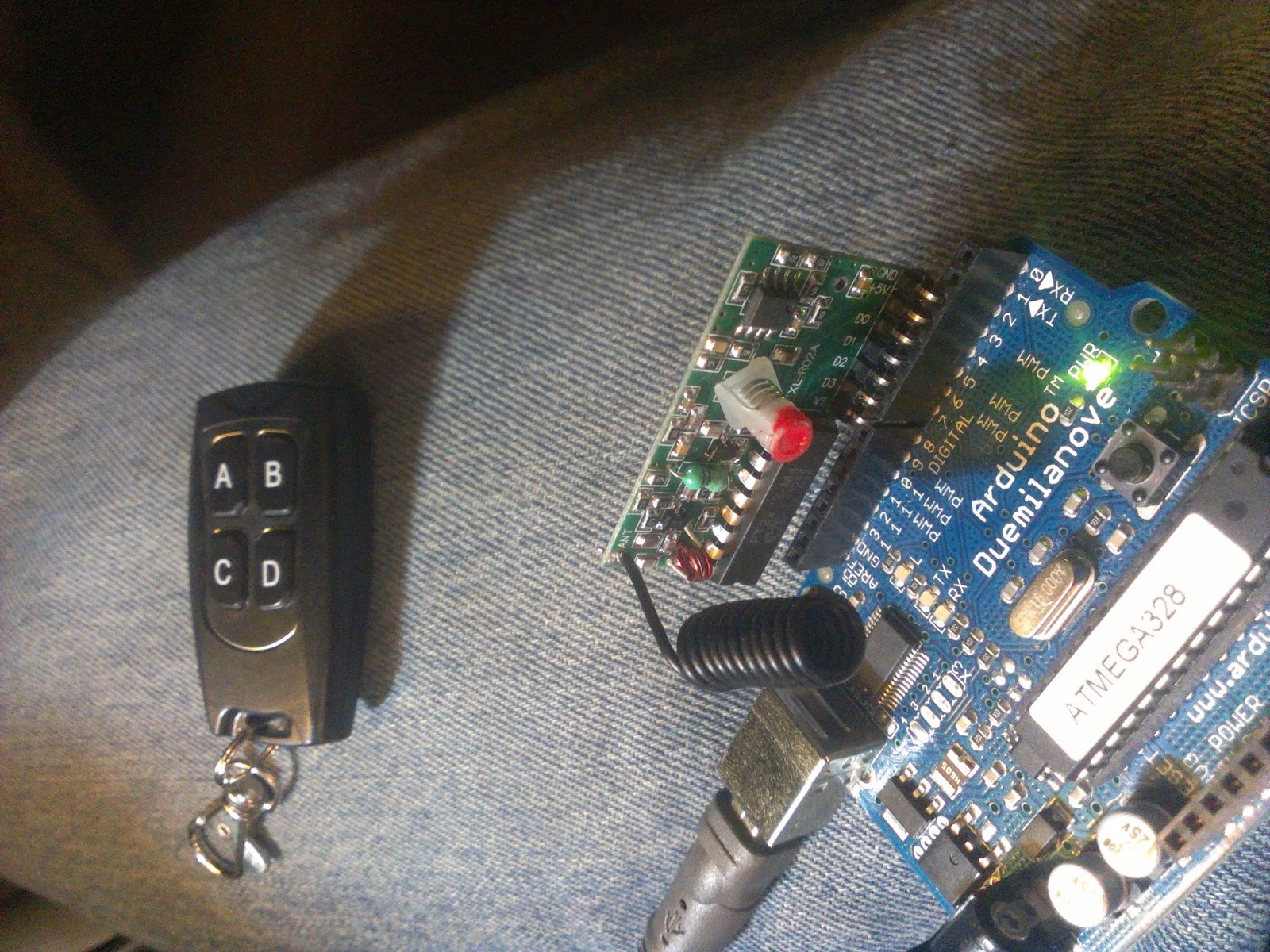 Crump Projects: Adafruit's Simple RF receiver, Testing on an Arduino