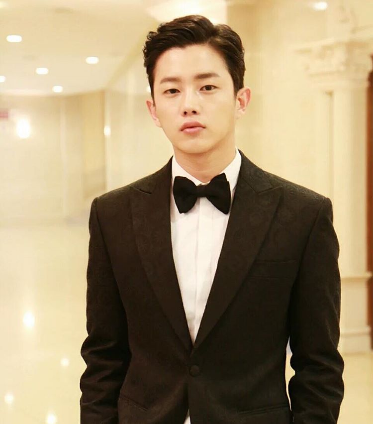 KSTARBUZZ: Kim Min Suk (김민석)