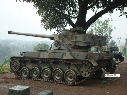 DEFENSE STUDIES: Retrofit Tank AMX-13 Oleh Pindad, Bagian Grand ...