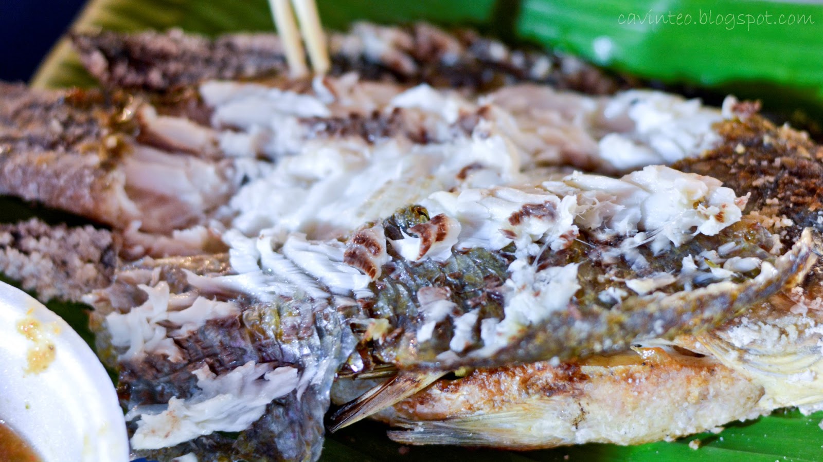 Entree Kibbles: Srinakarin Train Market (Talat Rot Fai) - The One That ...