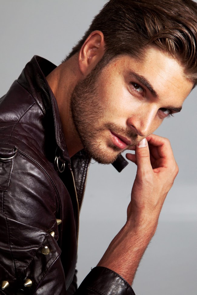 Nick Bateman News: Photoshoot: Nick Bateman by Renie Saliba