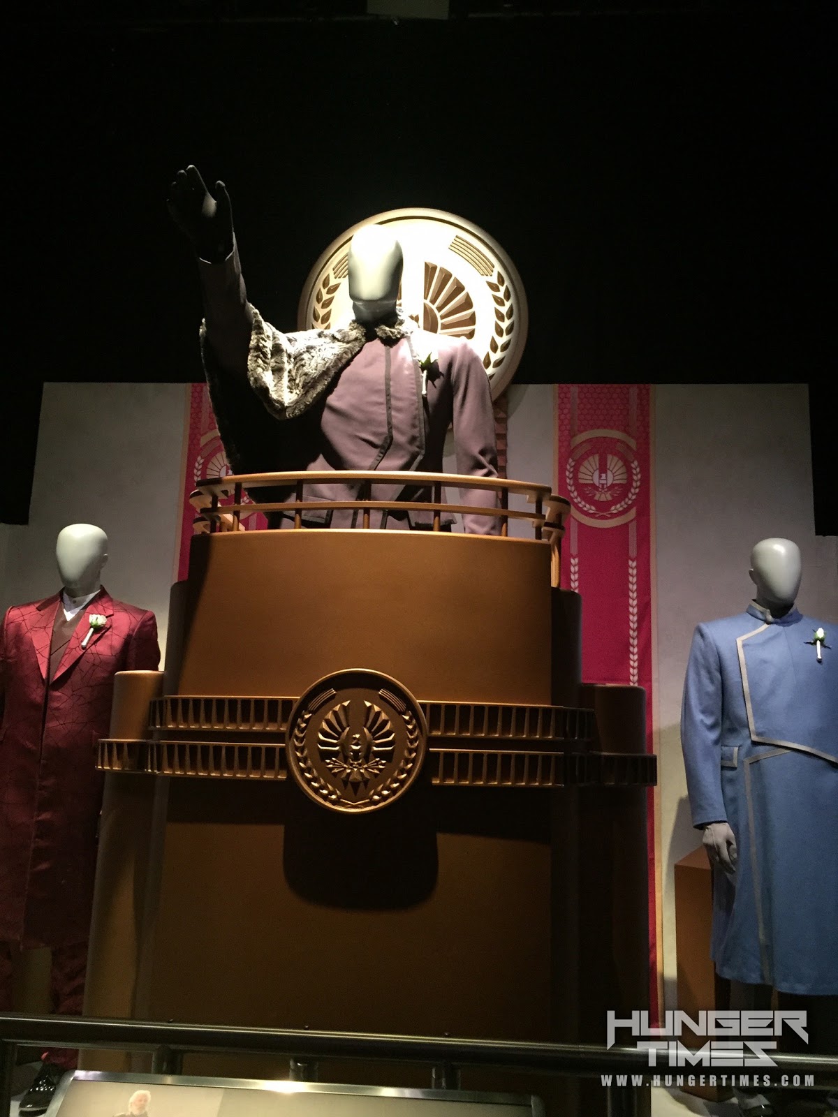 The Hunger Games France: Découvrez l'intérieur de The Hunger Games ...