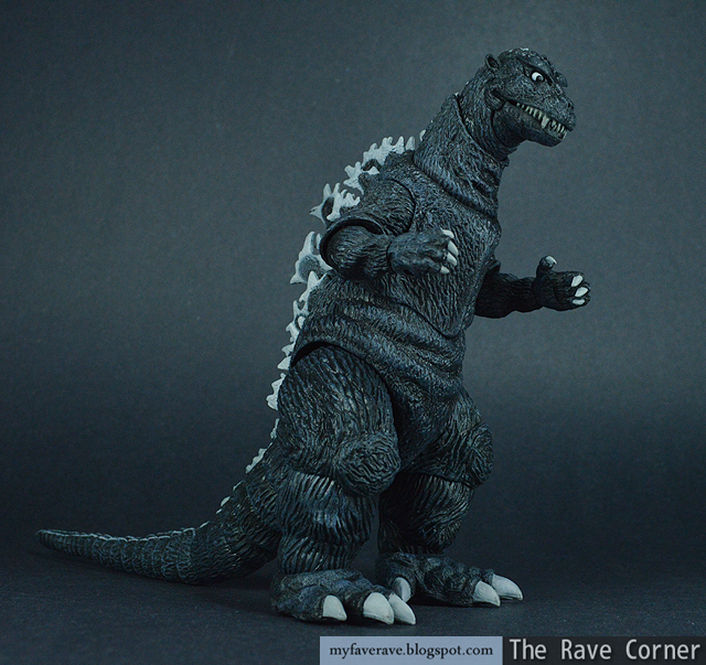 The Rave Corner: NECA Godzilla 1954 12" Head-to-Tail Action Figure Review
