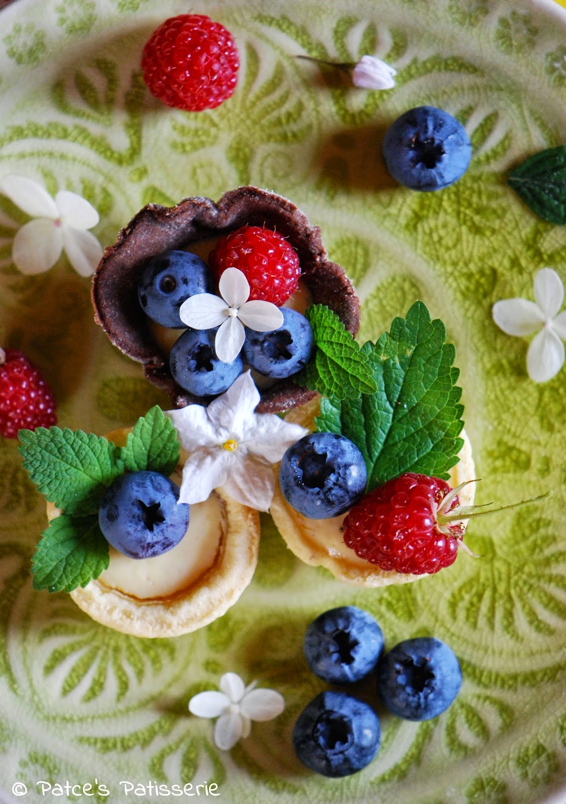 Pardulas di ricotta e limone & Mini Ricotta Cheesecakes